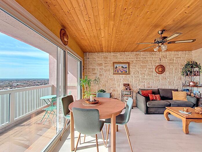 Appartement à vendre - Salon-de-Provence - 2 pièces - 1 chambre