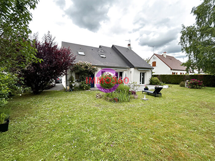Maison 5 pièces à Naveil, à vendre