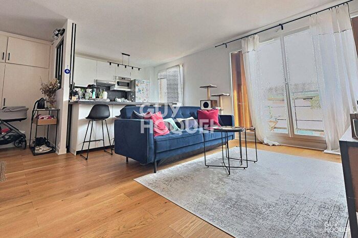 Appartement à louer - Juillet Zola, Alfortville - 2 pièces - 1 chambre