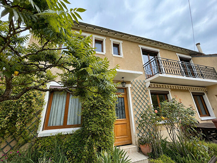 Maison 5 pièces à Viroflay, Rive Droite, Gare, à vendre