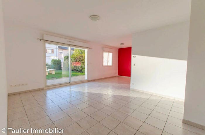 Appartement 3 pièces à Centre, Saint-Marcellin, à louer