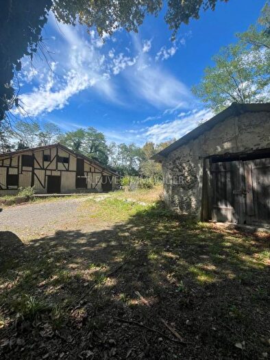 Maison à vendre - Seyresse - 8 pièces - 3 chambres