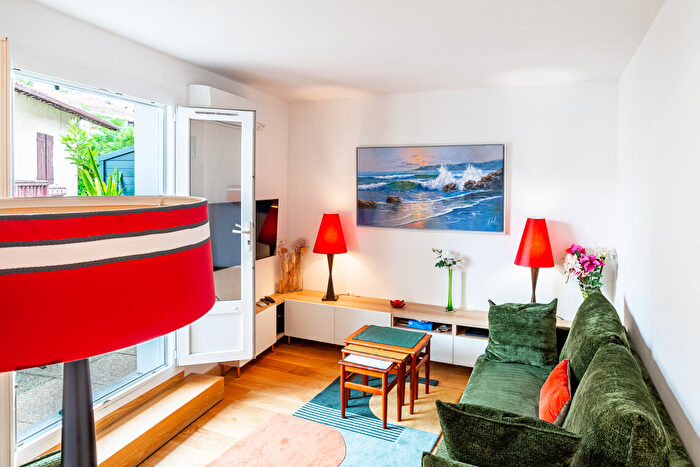 Saint-Jean-de-Luz, Centre-ville : Appartement 2 pièces à vendre