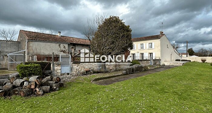 Maison à vendre - Segonzac - 6 pièces - 5 chambres