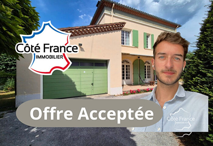 Maison à vendre - Aussillon - 7 pièces - 6 chambres