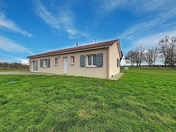 Maison à vendre - Saint-Priest-Ligoure - 4 pièces - 2 chambres