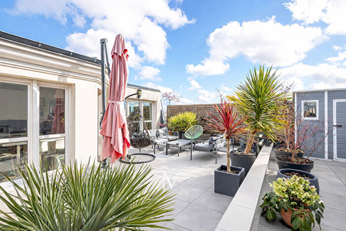 Appartement à vendre - Montrouge, Boileau, Ferry - 5 pièces - 4 chambres