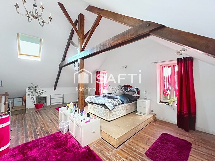 Maison à vendre - Ménéac - 6 pièces - 4 chambres