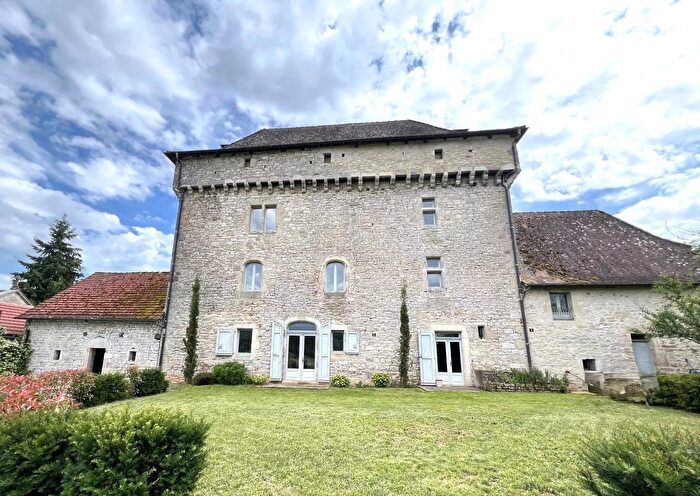 Maison à vendre - Ambeyrac - 10 pièces - 5 chambres