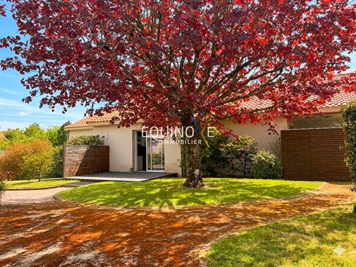 Maison à vendre - Vallet - 8 pièces - 4 chambres