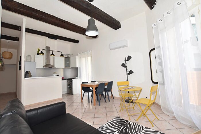 Appartement 3 pièces à louer - Béziers, Centre-ville, Palais des Congrès, Garibaldi, Gambetta
