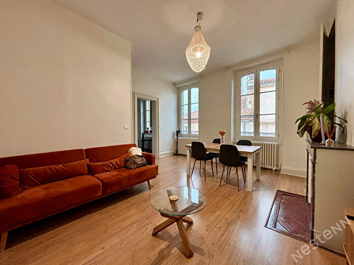 Appartement à louer - Agen, Scaliger - 3 pièces - 2 chambres