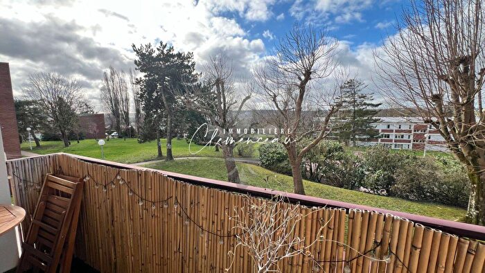 Appartement à louer - Villennes-sur-Seine - 4 pièces - 2 chambres