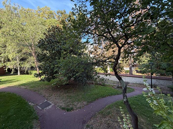 Appartement 4 pièces à vendre à Louveciennes