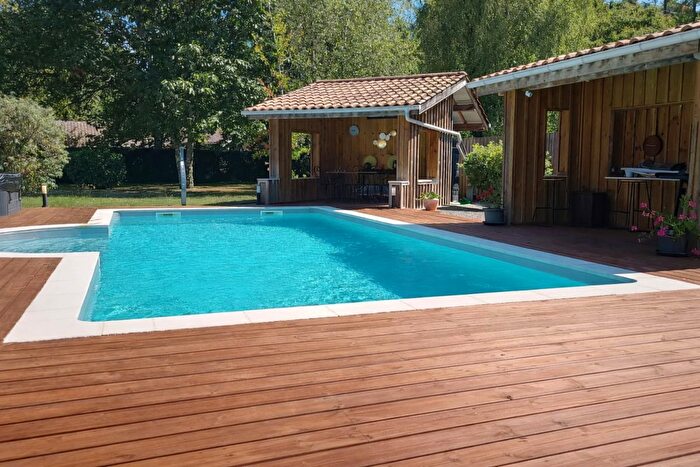 Maison à vendre - Belin-Béliet - 7 pièces - 4 chambres