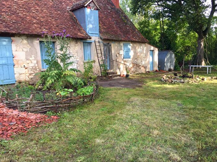 Heugnes - Maison 2 pièces à vendre