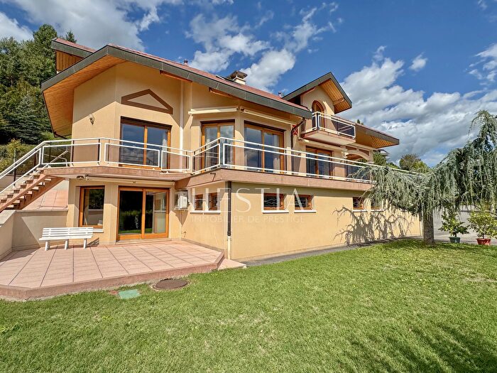 Maison à vendre - Frangy - 6 pièces - 5 chambres