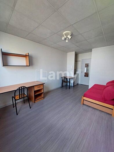 Appartement à louer - Sanitas-Rotonde, Tours - 1 pièce