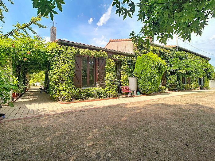 Maison 8 pièces à vendre à La Regrippière