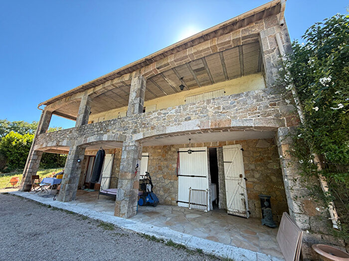 Maison à vendre - Montauroux - 5 pièces - 3 chambres