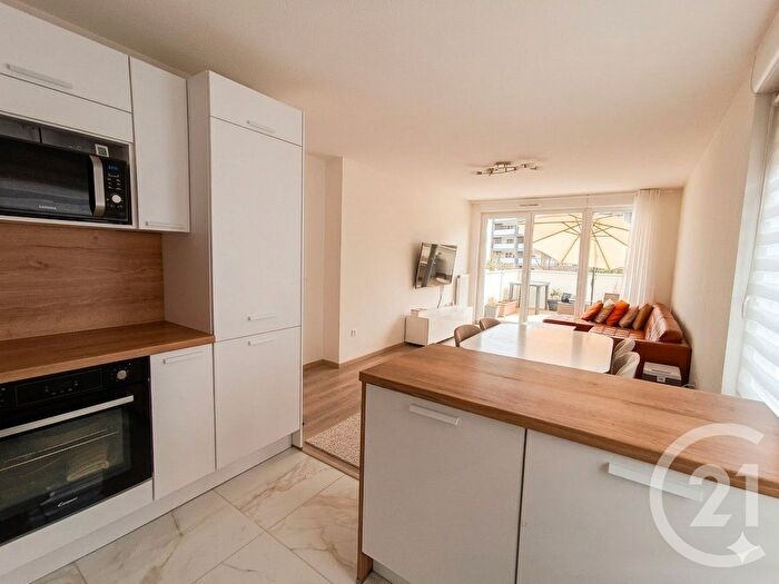 Appartement à vendre - Strasbourg, Poteries, Clos des Ecrivains - 3 pièces - 2 chambres