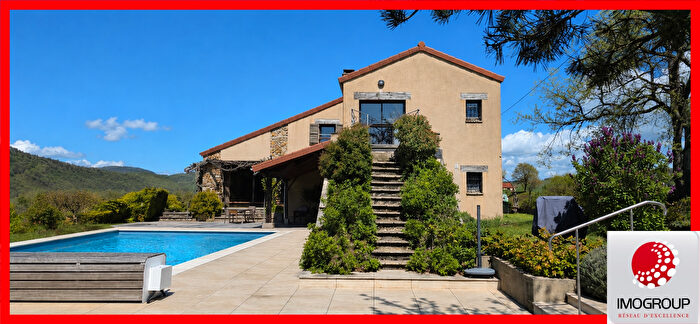 Maison 11 pièces à vendre - Mazeyrat-d'Allier