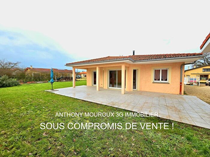 Maison à vendre - Montrevel-en-Bresse - 5 pièces - 3 chambres