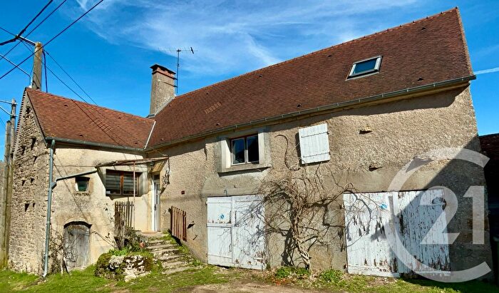 Maison à vendre - Saint-Pierre-du-Mont - 4 pièces - 2 chambres