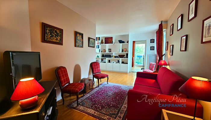 Appartement 2 pièces à vendre à La Garenne-Colombes, Centre Nord, Gare, Mairie