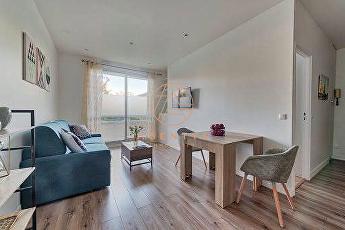 Appartement à louer - Nogent-sur-Marne, Beauté Baltard - 3 pièces - 2 chambres