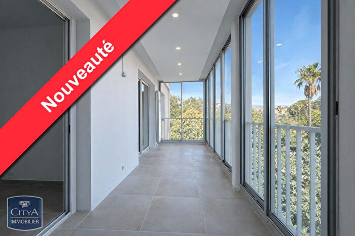 Appartement à vendre - Cannes, Croix des Gardes - 4 pièces - 3 chambres