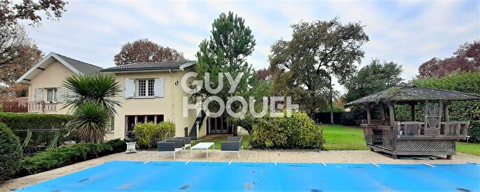 Maison à vendre - Parempuyre - 12 pièces - 5 chambres