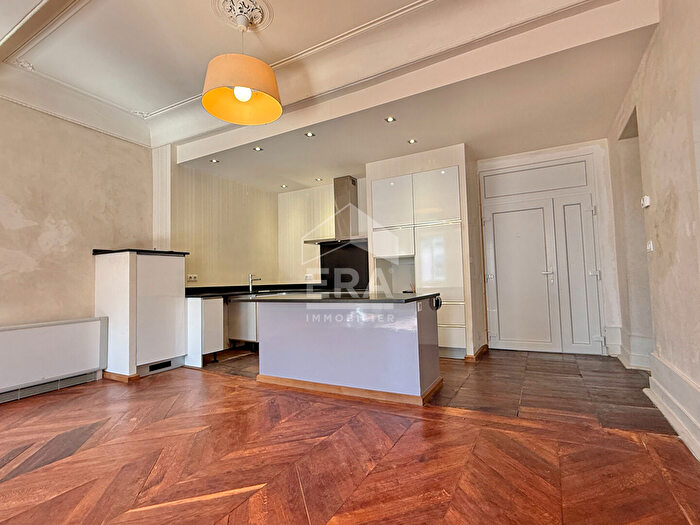 Maison à vendre - Vic-en-Bigorre - 5 pièces - 4 chambres