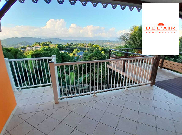 Maison à louer - Le François - 5 pièces - 4 chambres