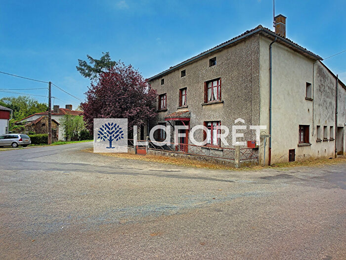 Maison 6 pièces à vendre à Moncoutant