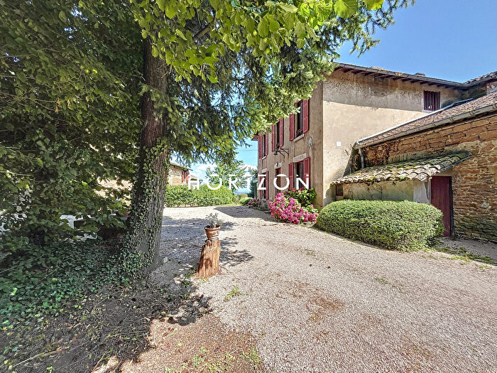 Maison 6 pièces à Charnay-lès-Mâcon, à vendre
