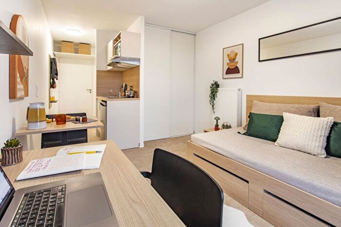 Village-Haut de Penoy-Les Cheminots, Vand uvre-lès-Nancy : Appartement 1 pièce à louer