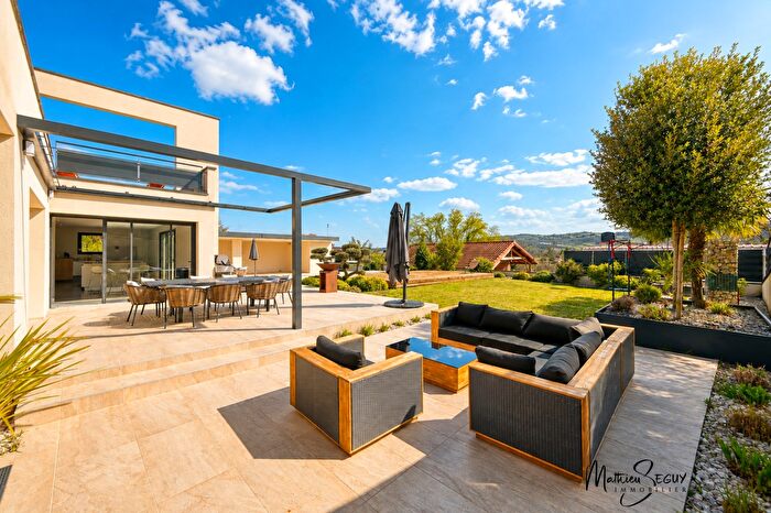 Thurins : Maison 8 pièces à vendre