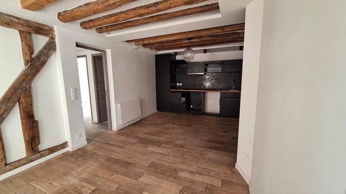 Rive Droite-Apport Paris Gare, Corbeil-Essonnes : Appartement 3 pièces à louer
