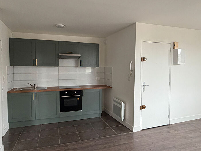 Appartement à louer - Provins, Centre-ville - 2 pièces - 1 chambre