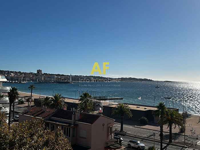 Appartement à vendre - Fréjus, Fréjus Plage - 2 pièces - 1 chambre