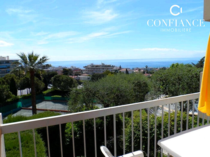 Appartement à louer - Nice, Lanterne - 2 pièces - 1 chambre