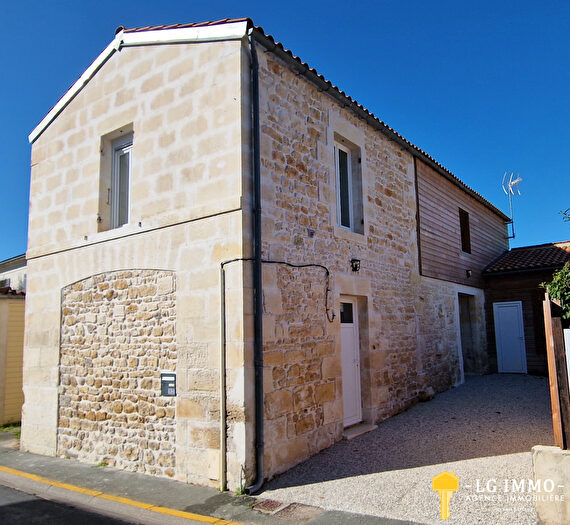 Appartement à vendre - Gémozac - 4 pièces - 3 chambres