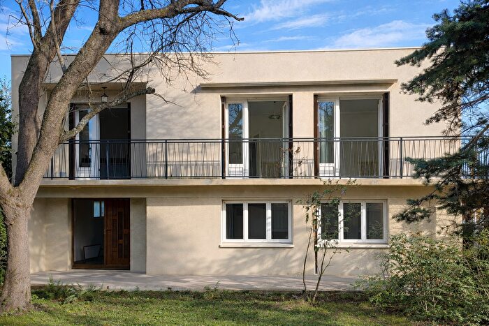 Maison à vendre - Cébazat - 5 pièces - 4 chambres