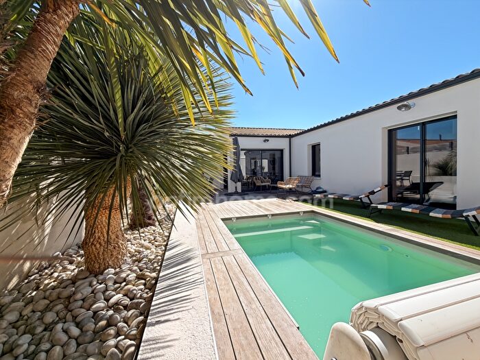 Maison 5 pièces à vendre à Ferrières