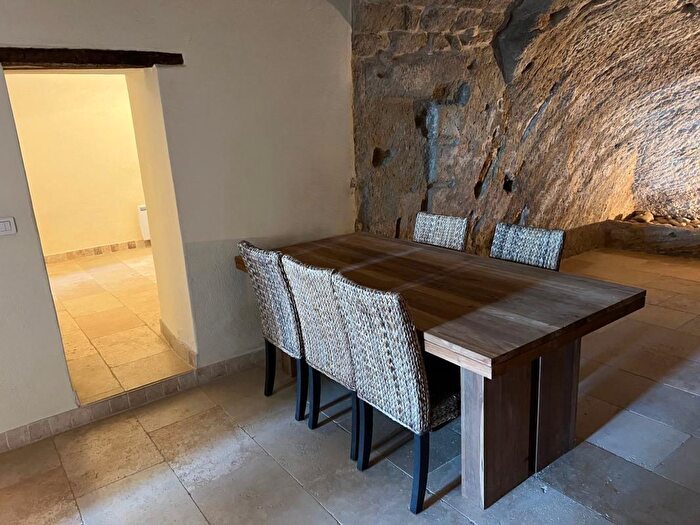 Appartement à vendre - Maubec - 3 pièces - 2 chambres