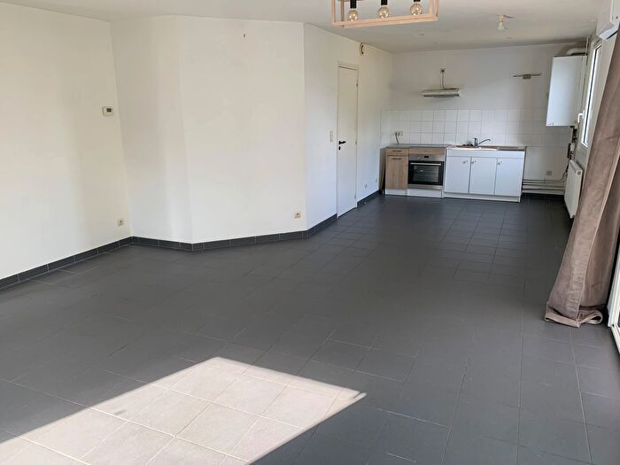 Appartement 4 pièces à louer à Neuville-en-Ferrain