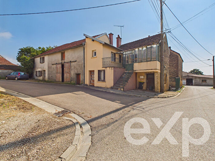 Montliot-et-Courcelles : Maison 4 pièces à vendre