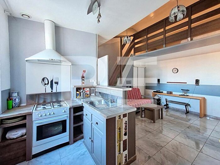 Appartement à vendre - Lunel, Centre-ville, Gare - 2 pièces - 1 chambre