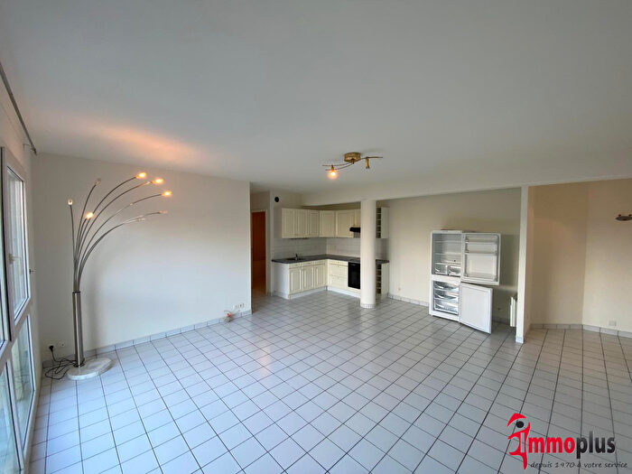 Appartement à vendre - Saint-Louis, Centre-ville - 2 pièces - 1 chambre